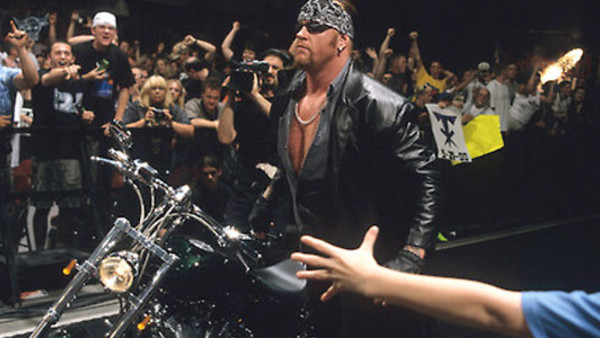 6 Reasons The 'American Bad Ass' Undertaker Would Rock WWE