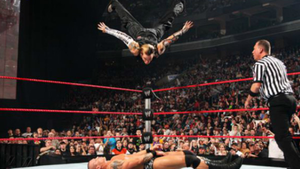 10 Craziest High-Flying Moves In Wrestling