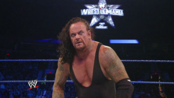 10 Wrestlers You Won't Believe Beat The Undertaker