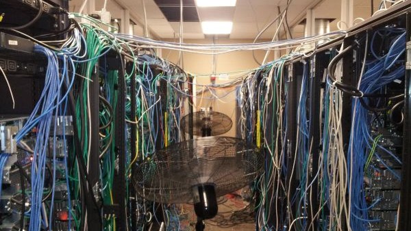 21 Photos That Will Make Tech Support Workers Cringe