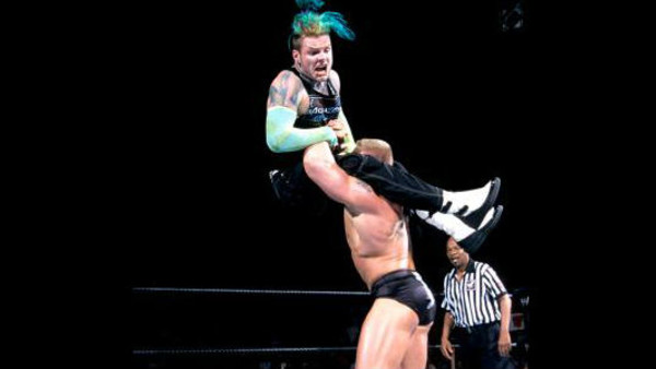 10 Greatest Powerbomb Variations In WWE History