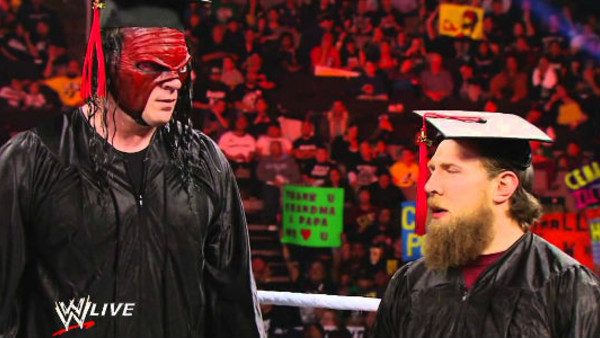 10 Successful WWE Tag Team Partners Who Couldn't Be More Different