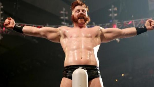 10 Weird Wrestling Injuries – Page 3