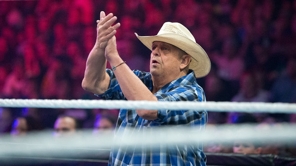 Dusty Rhodes Tributes From WWE NXT In Pittsburgh