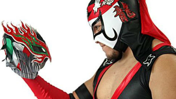 10 WWE Superstars And The Angles That Made Them Famous – Page 2