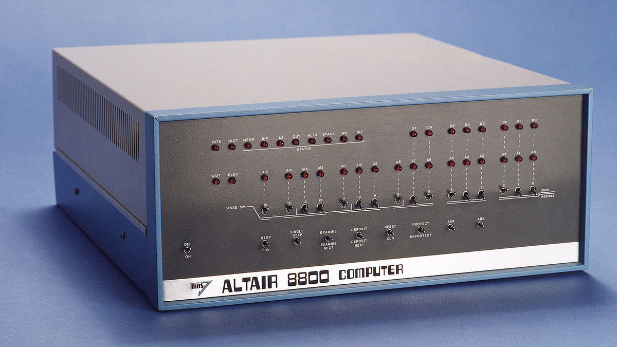 8 Cyberpunk Machines That Changed Computing Forever
