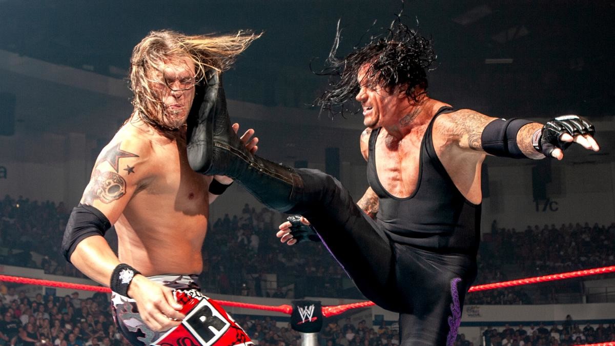 10 Times The Undertaker Genuinely Defied Expectations In WWE – Page 2