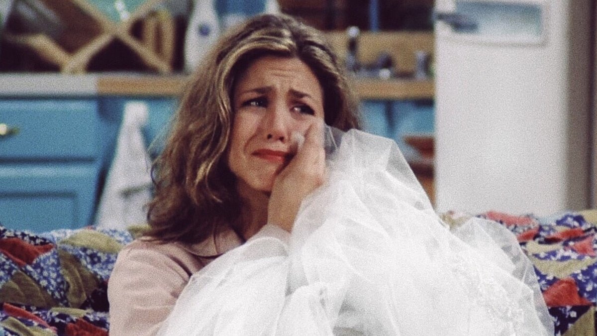 Friends: Good Luck Achieving 100% On This Rachel Green Quiz