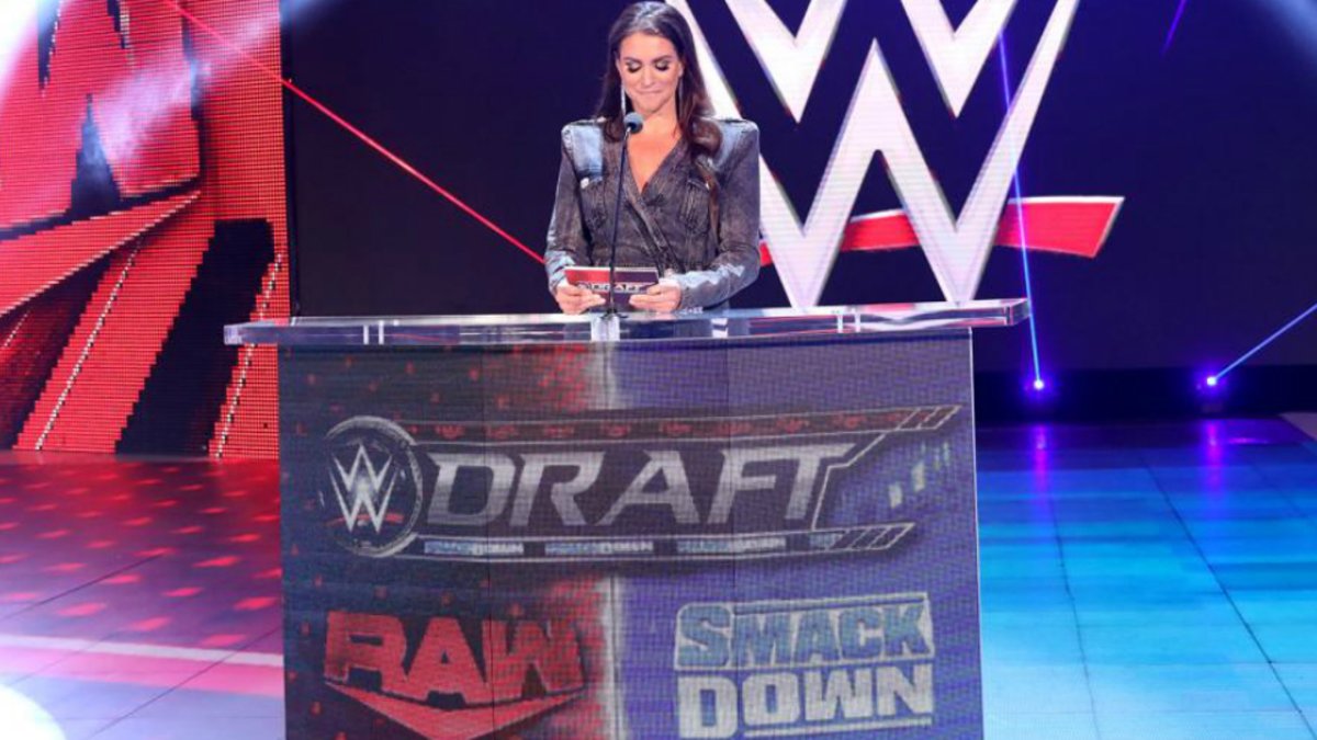 Complete List Of WWE Draft Picks After Last Night's SmackDown