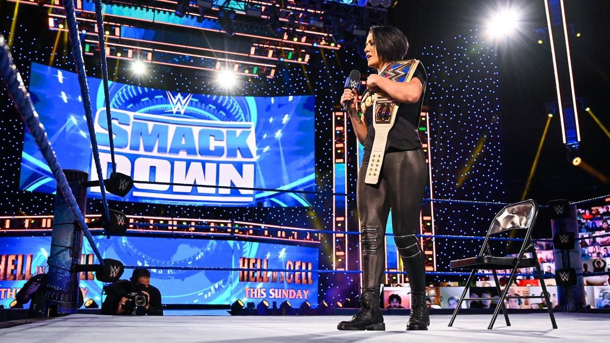 WWE SmackDown Viewership Falls Below 900,000 On FS1