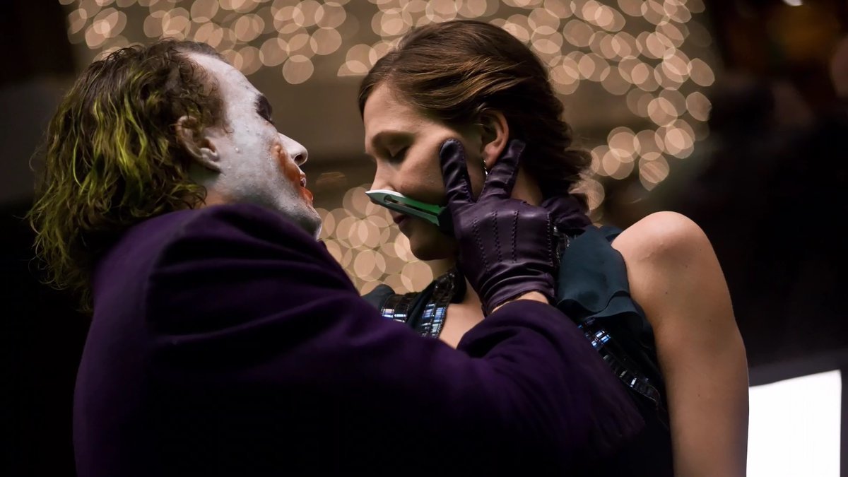 The Dark Knight Trilogy: 18 Cool Behind-The-Scenes Details You Didn't Know