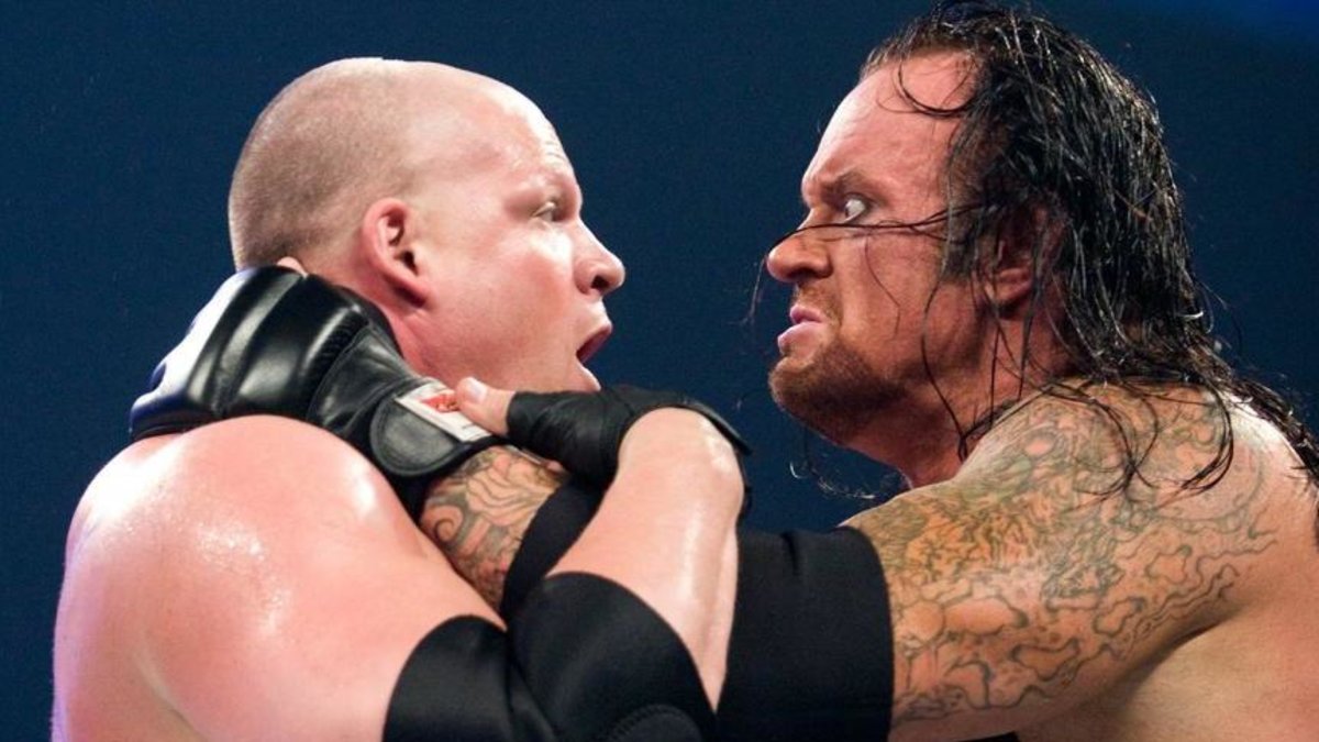 30 Best Moments Of The Undertaker's WWE Career