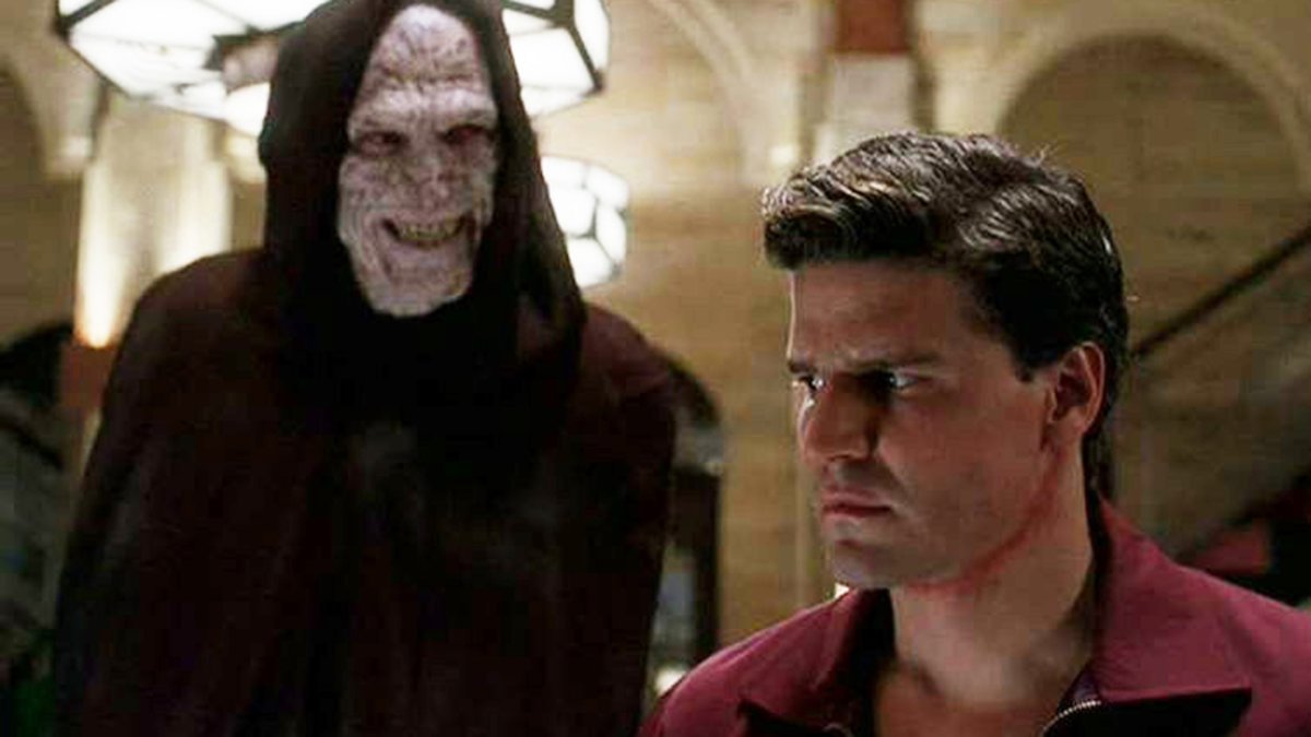 7 Terrifying Episodes Hidden In Unscary TV Shows