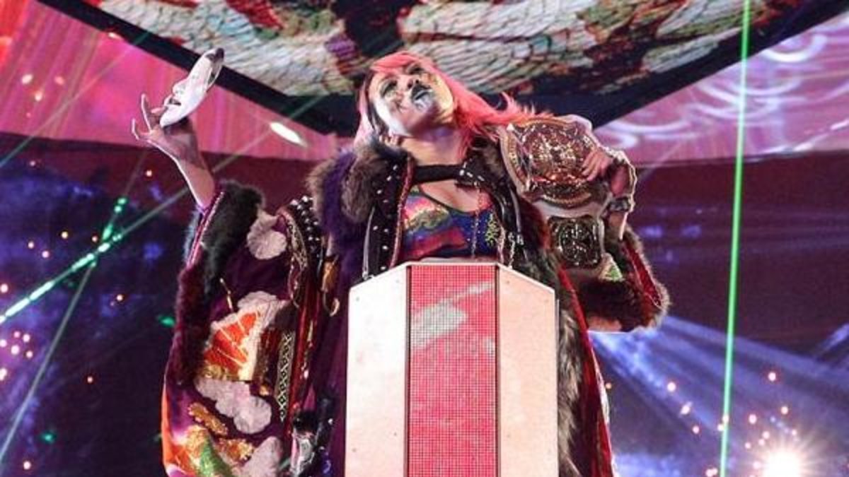 Backstage Update On Asuka's WWE Injury Status