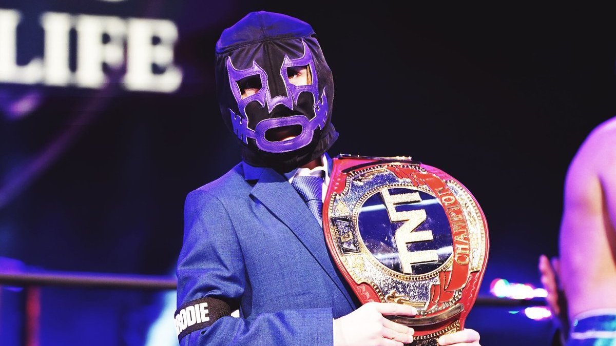 Amanda Huber Says -1 Can Only Go To AEW Shows When He Does Well At School