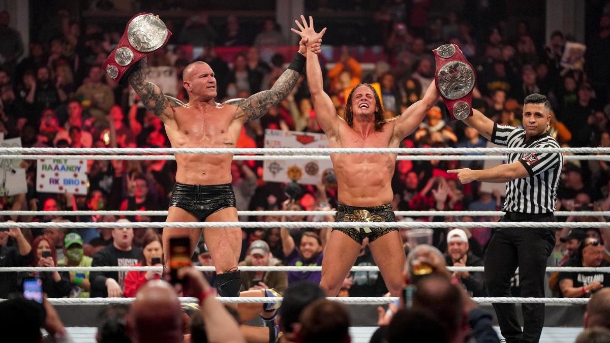 New Tag Team Champions Crowned On WWE Raw