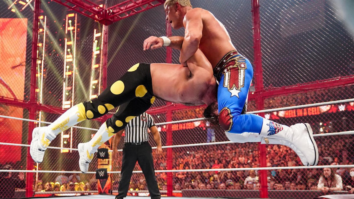 Dave Meltzer Awards 5* Rating To WWE Main Roster Match For The First ...