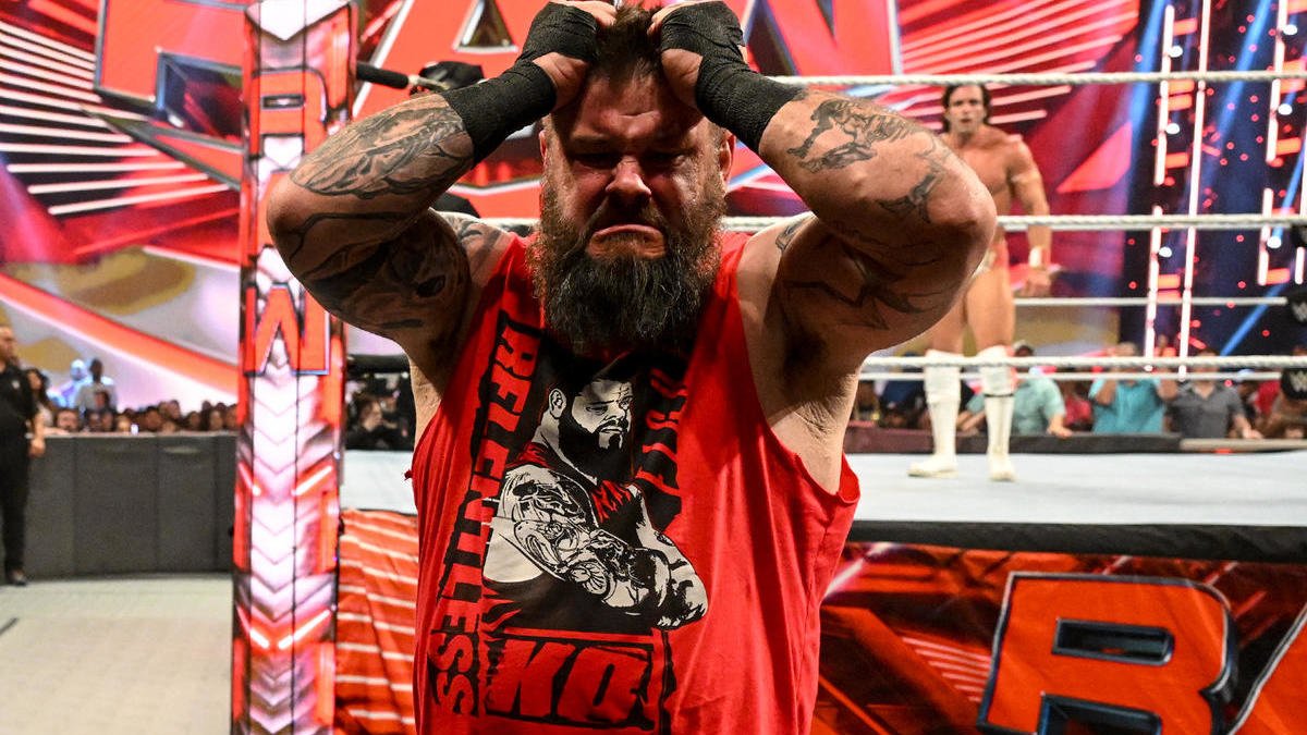 10 Wrestling Nightmares That Almost Came True