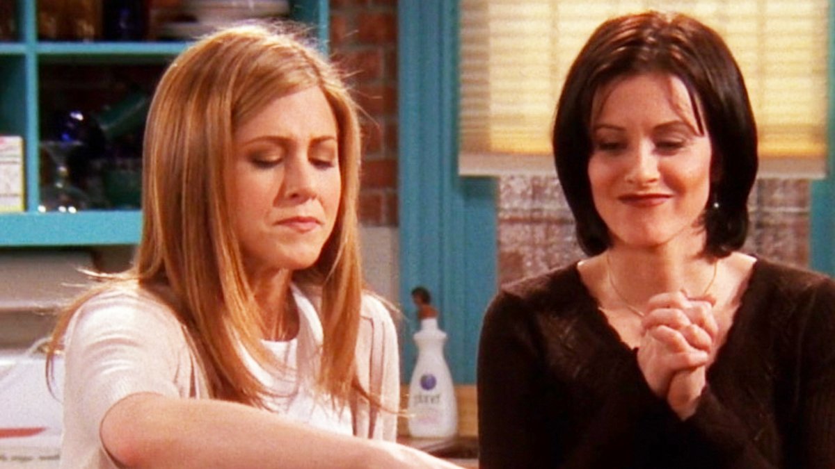 Friends Quiz: Who Did It - Monica, Rachel Or Both?