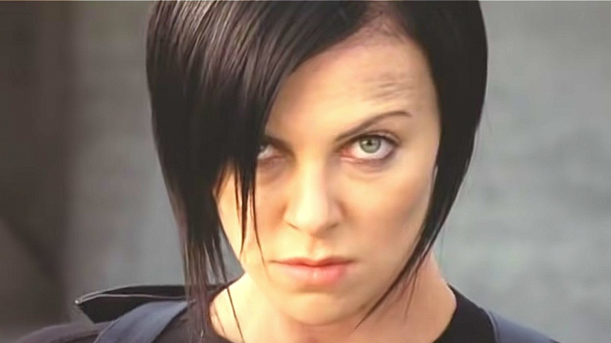 10 Actors Who Destroyed Themselves For Terrible Movies