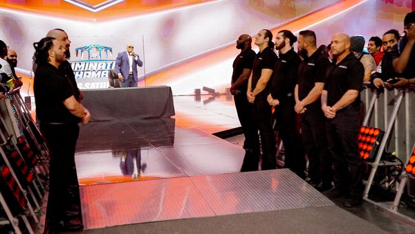 What Wrestlers REALLY Sign During WWE Contract Signings Revealed!