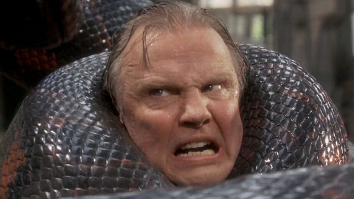 10 Horror Movie Villains So Dumb They Deserved To Fail