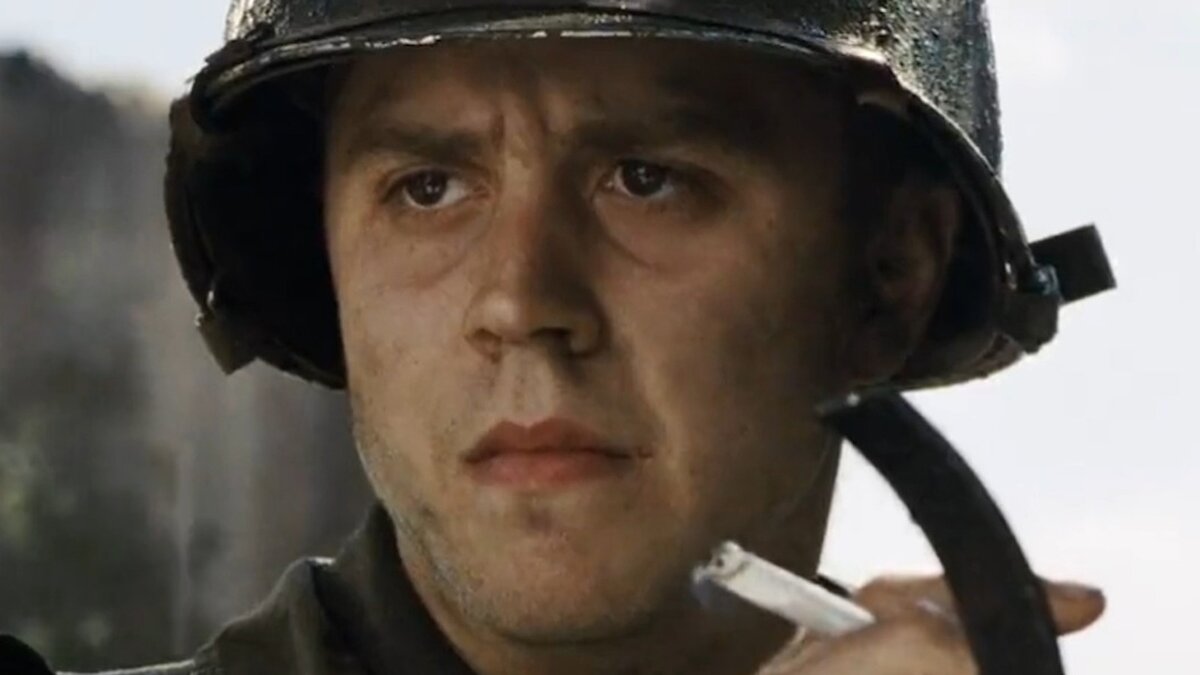 10 Massively Underrated War Movie Performances