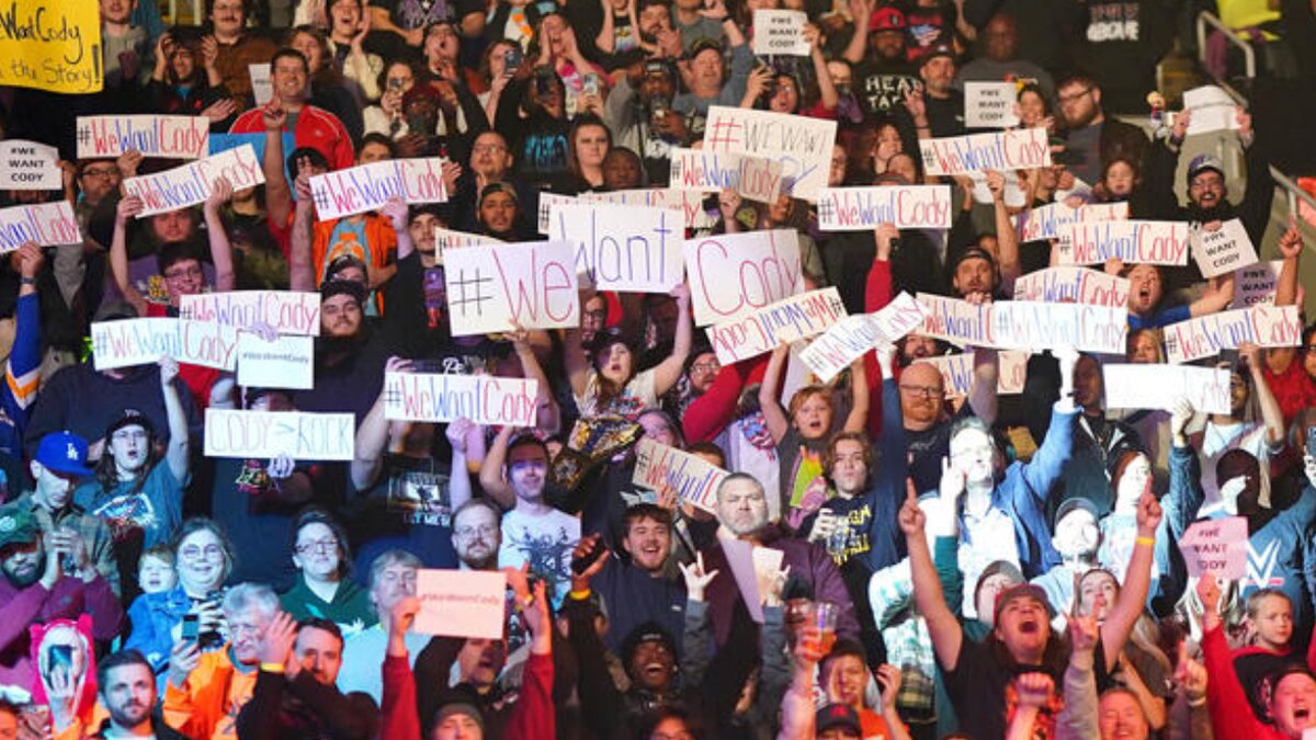 WWE Reportedly Handed Fans Cody Rhodes Signs On Raw