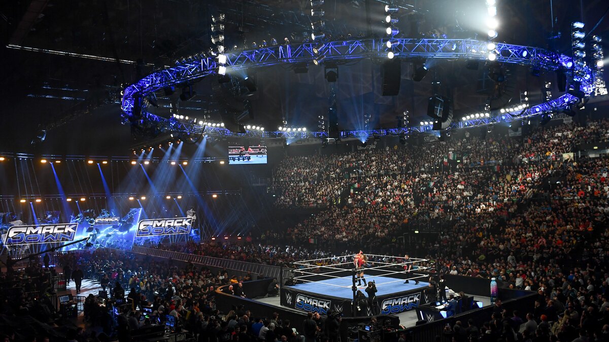 REPORT: WWE SmackDown NOT Moving Back To Two Hours In June... (WWE News)