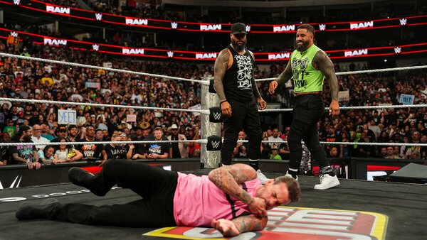 5 Ups & 5 Downs For WWE Raw (6 Oct - Results & Review) – Page 7